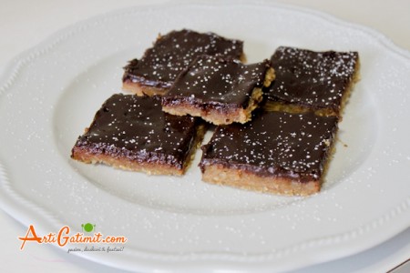 Embëlsira të vogla me çokollatë - Arti Gatimit
