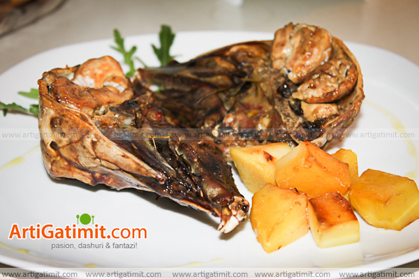 Kokë qengji e pjekur në furrë - Arti Gatimit