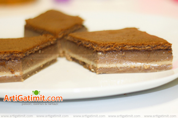 receta-gatimi-torta-magjike-cokollate-recipe-desserts-b - Arti Gatimit