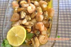 Karkaleca dhe midhje në verë të bardhë - Arti Gatimit