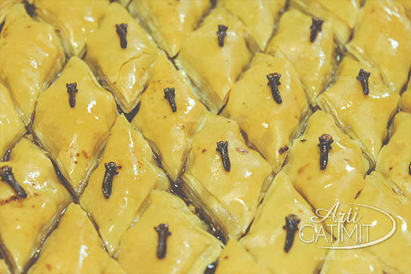 receta-bakllava-turke-artigatimit-dessert-embelsira-shqiptare ...