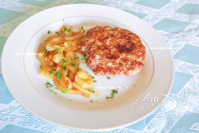 Kernacka Korçe - Kuzhina Shqiptare - Arti Gatimit