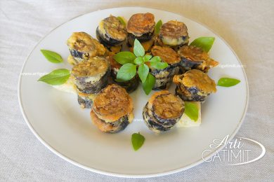 Patëllxhan të mbushur me djathë - Arti Gatimit