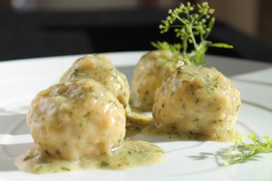 Kernacka Korçe - Kuzhina Shqiptare - Arti Gatimit