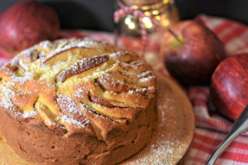 embëlsirë-me-qumësht-mollë-artigatimit-recipe-dessert-apple-pie-shqip ...